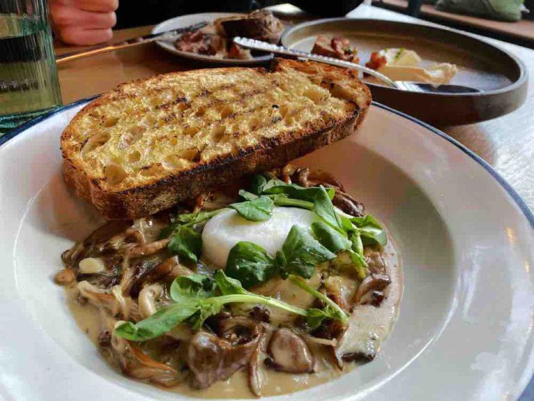 Brunch in Calgary: 24 Amazing Spots To Visit Again And Again!